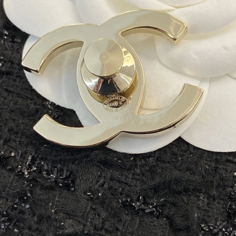 Perfect replica Chanel Brooches