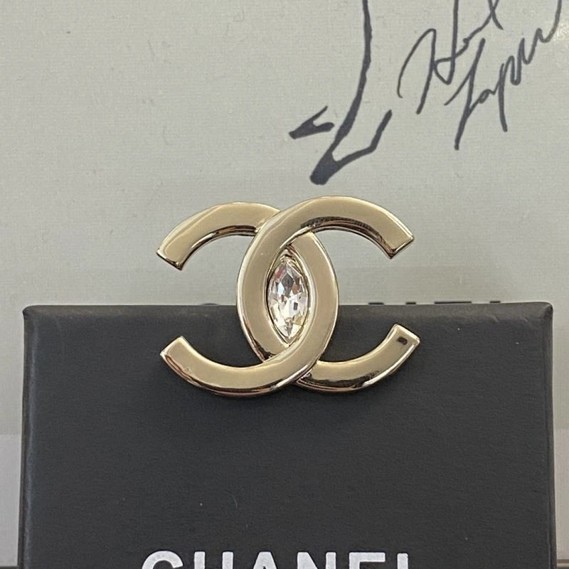 Perfect replica Chanel Brooches