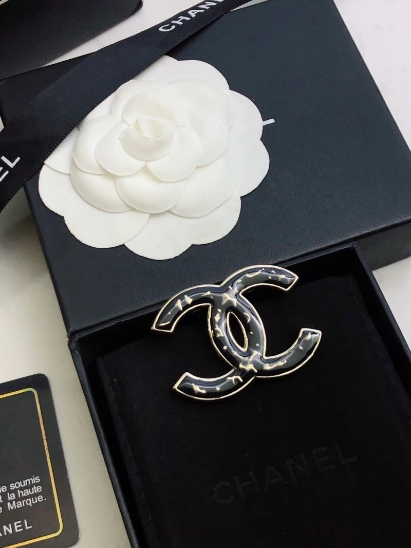 Legit Chanel Brooches