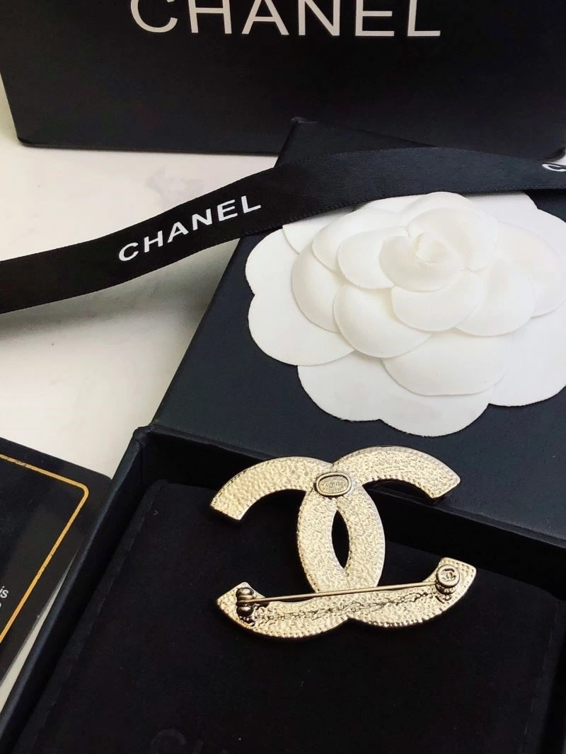 Legit Chanel Brooches
