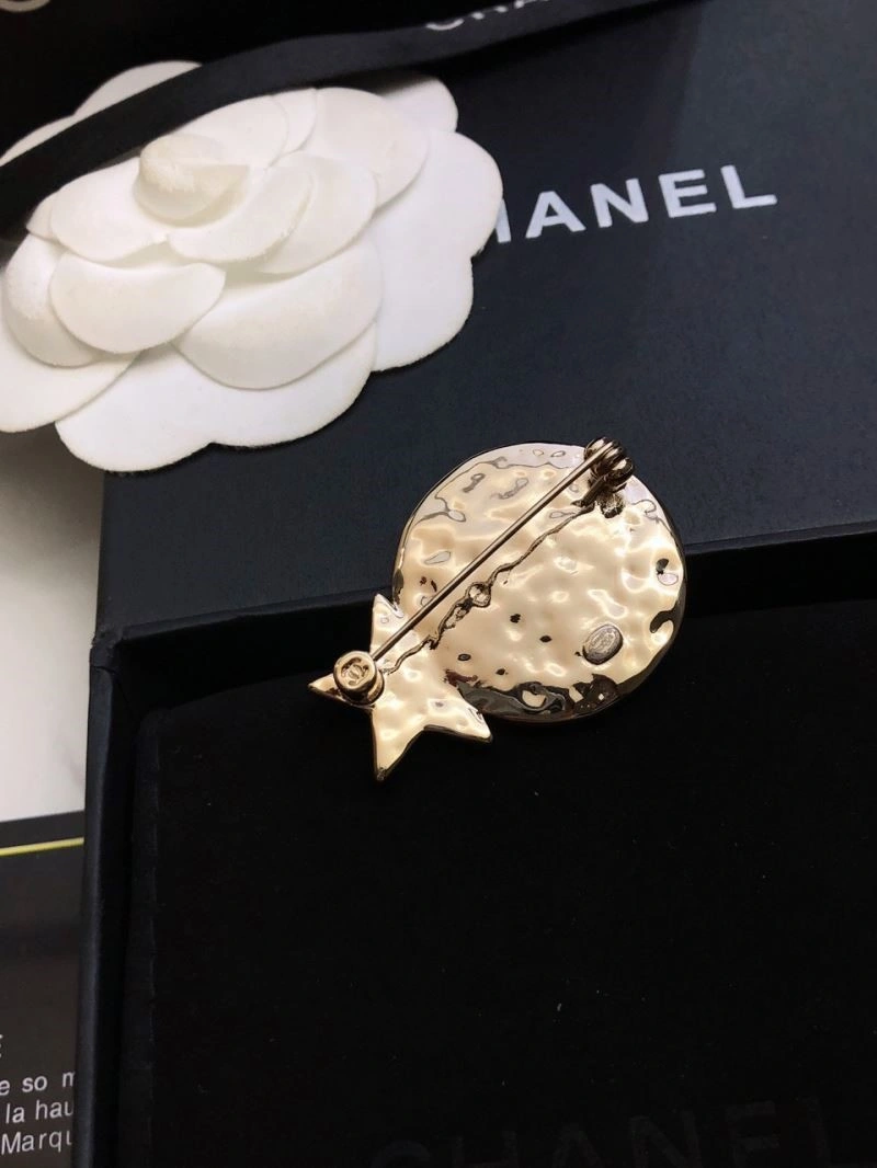 Bargain Chanel Brooches