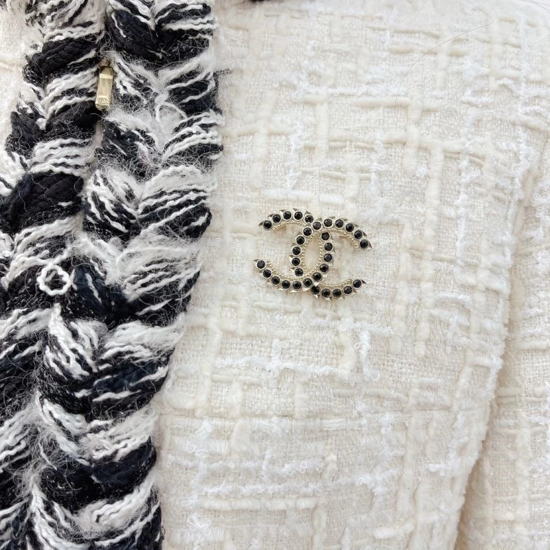 Brand-authenticated Chanel Brooches