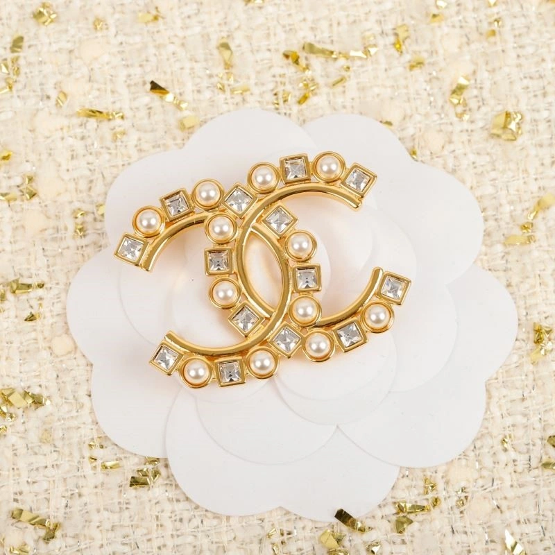 Bargain Chanel Brooches