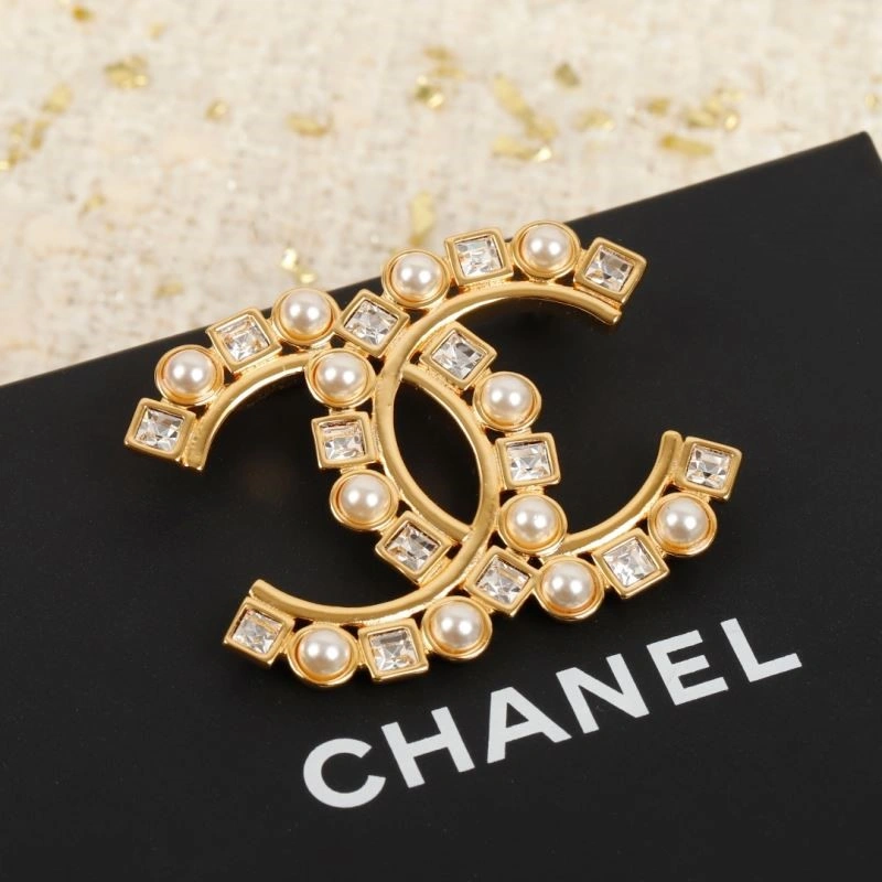 Bargain Chanel Brooches