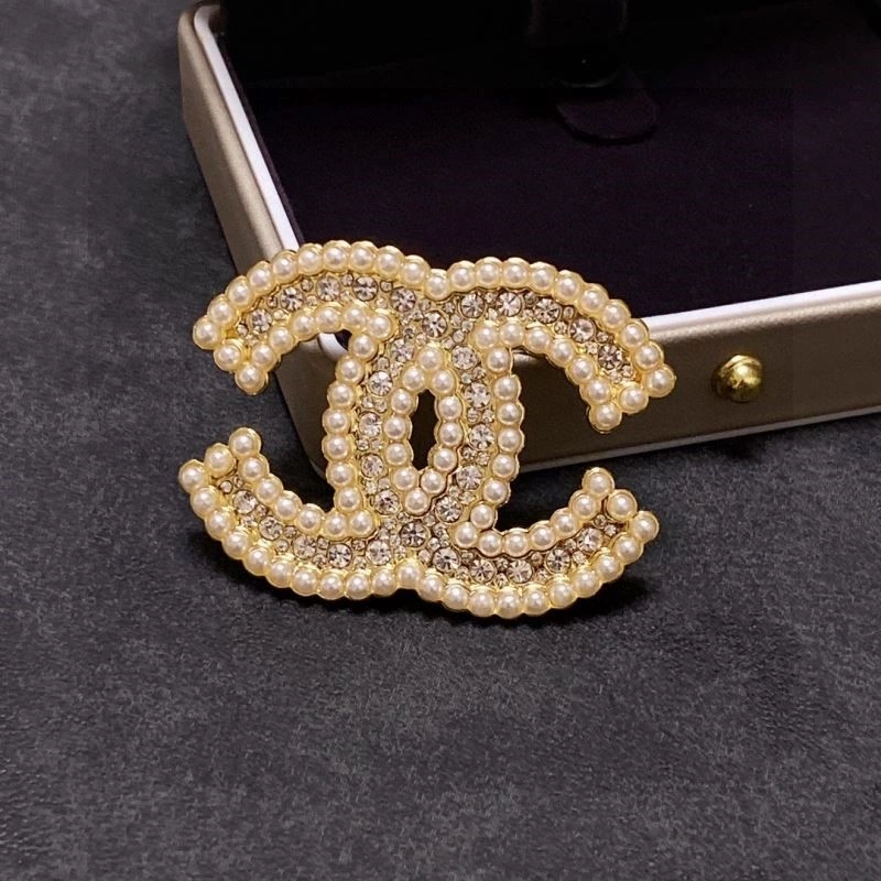 Official Chanel Brooches