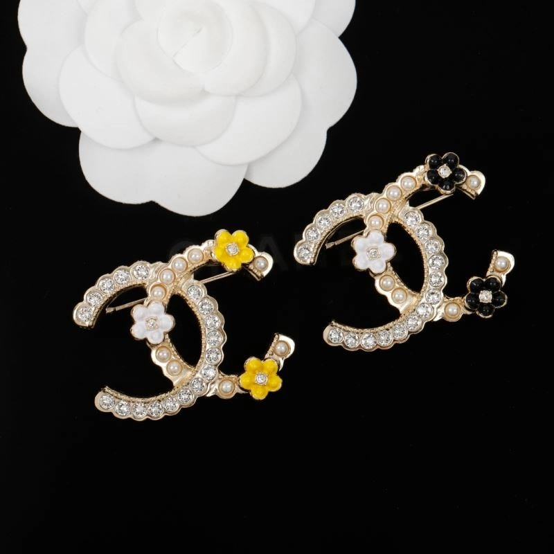 Bargain Chanel Brooches