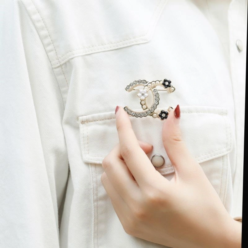 Bargain Chanel Brooches