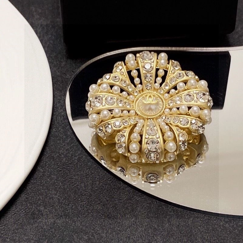 Economical Chanel Brooches
