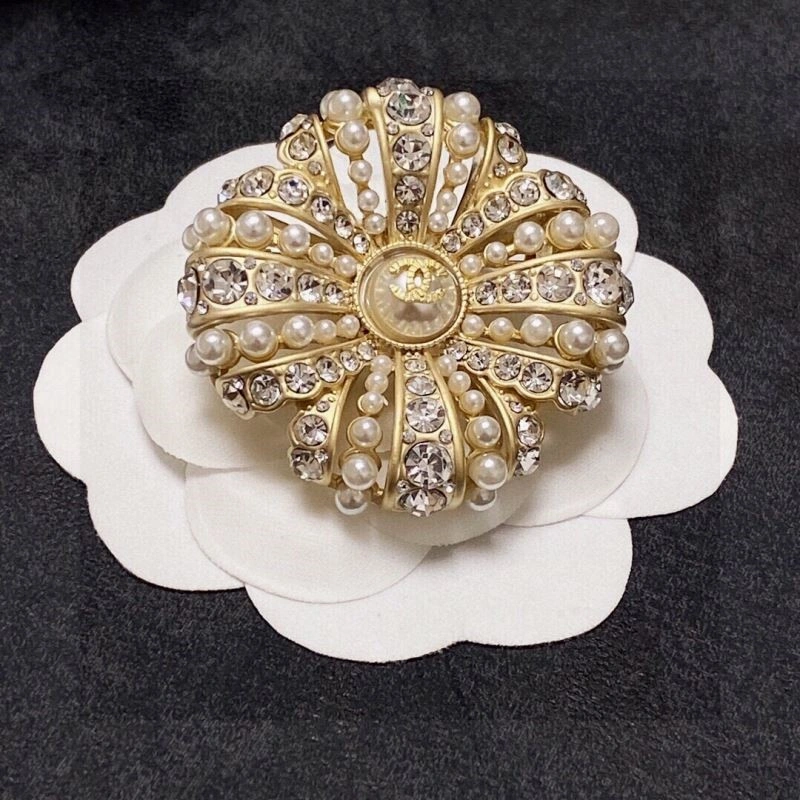 Economical Chanel Brooches