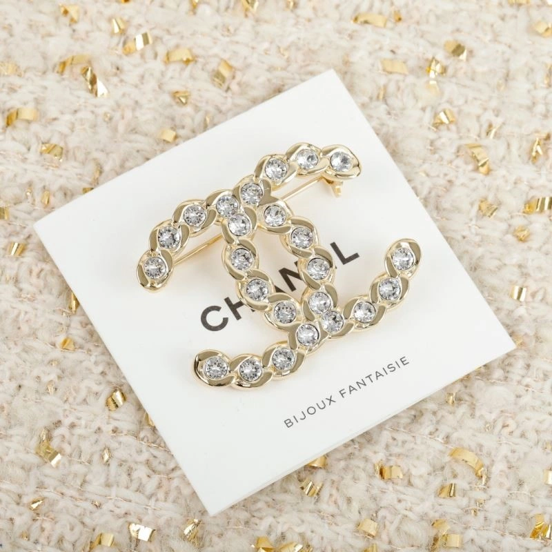Brand-original Chanel Brooches