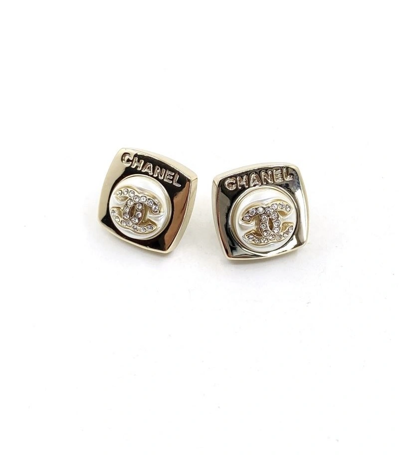 Affordable Chanel Brooches