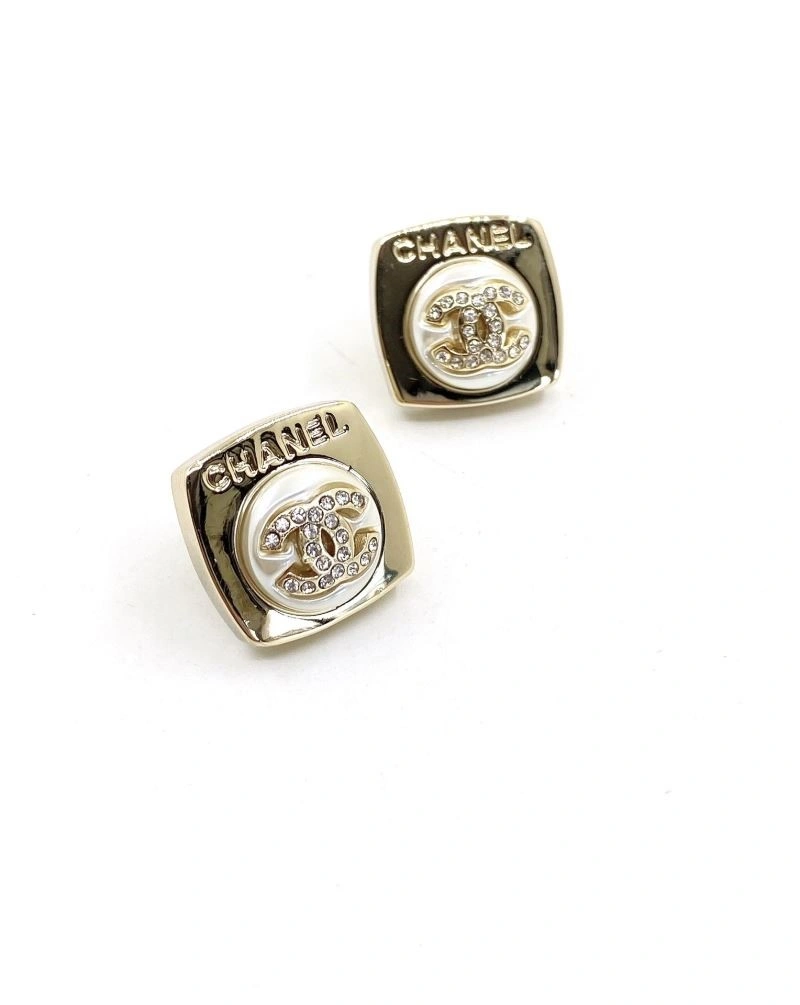 Affordable Chanel Brooches