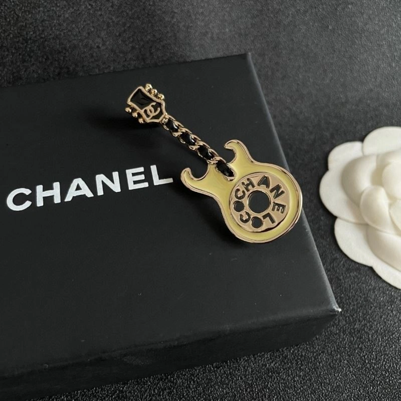 Precise copy Chanel Brooches
