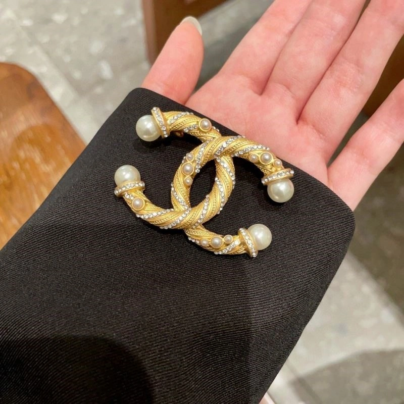Inexpensive Chanel Brooches