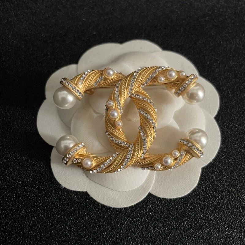 Inexpensive Chanel Brooches