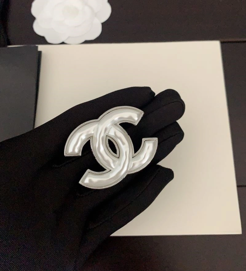 Economical Chanel Brooches
