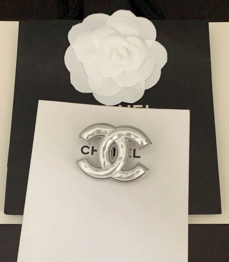 Economical Chanel Brooches