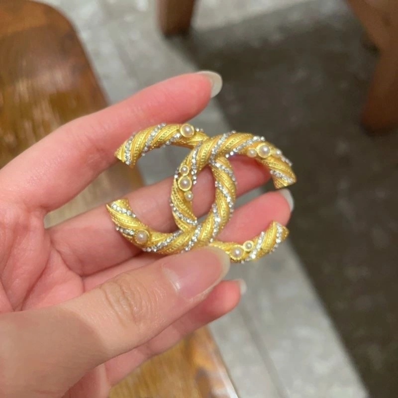 Economical Chanel Brooches