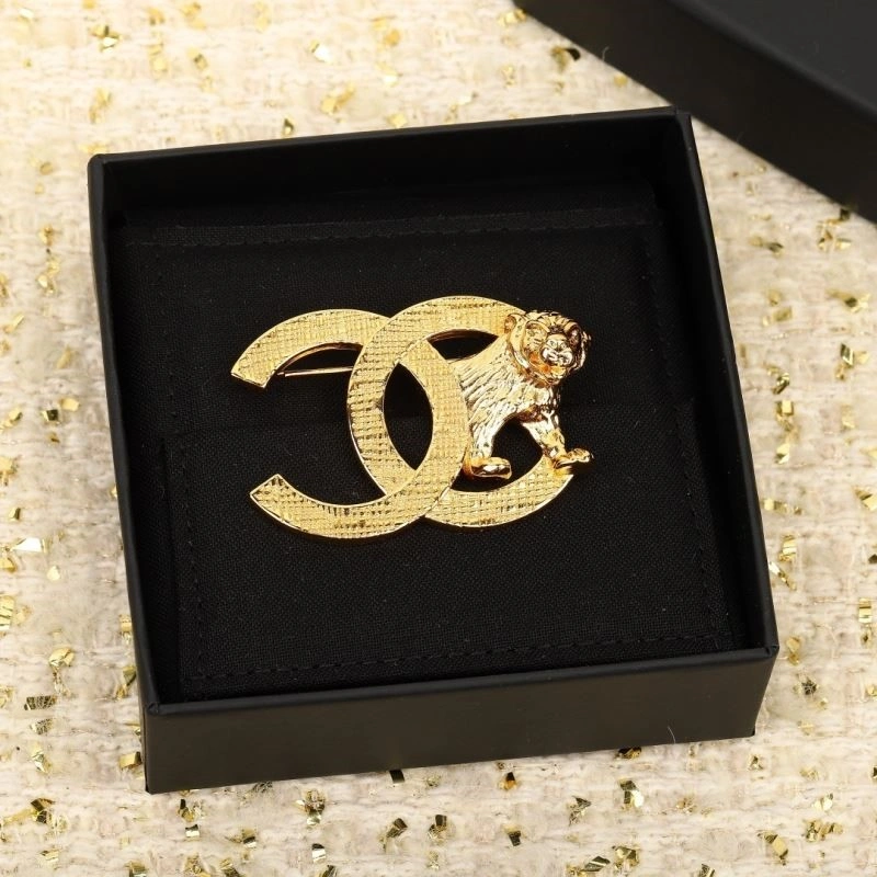 Accurate model Chanel Brooches