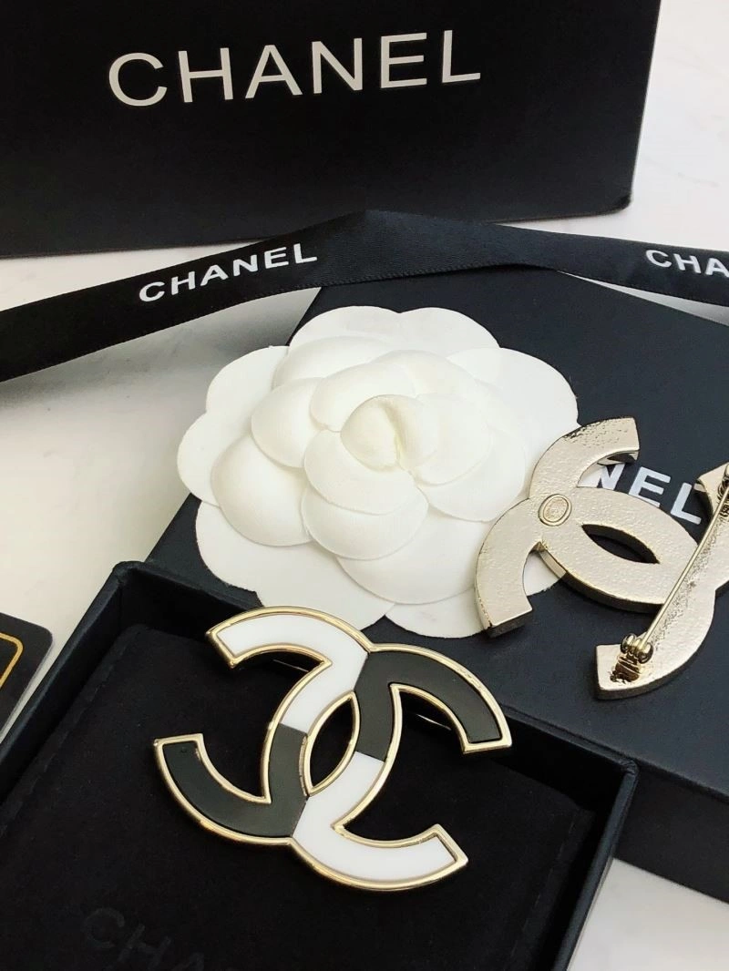 Precise copy Chanel Brooches
