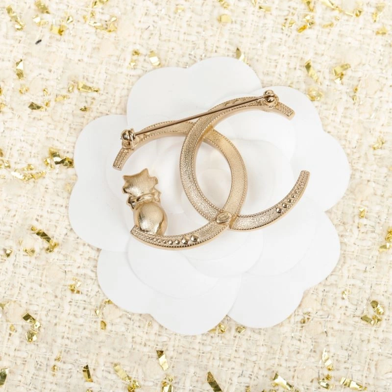 Economical Chanel Brooches