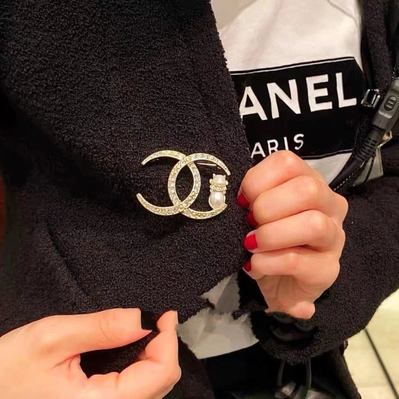 Economical Chanel Brooches