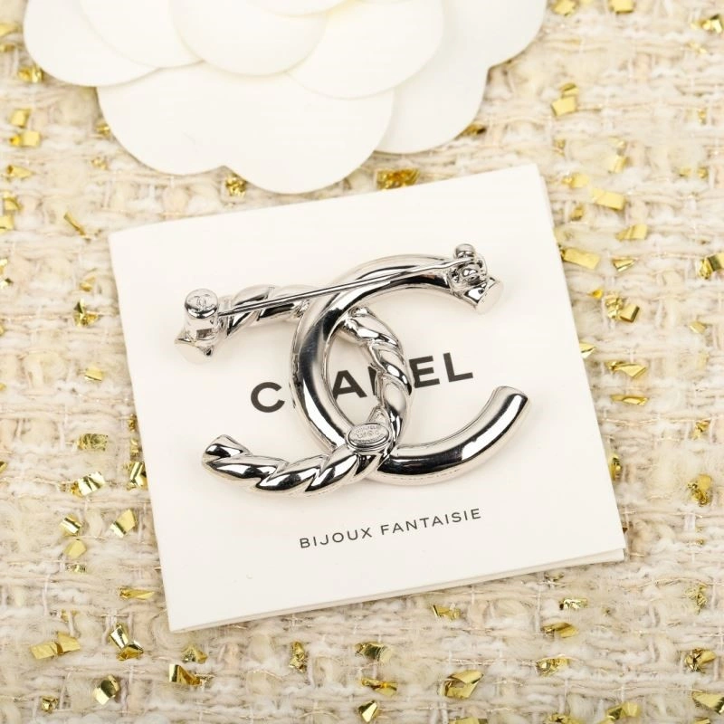 Official Chanel Brooches