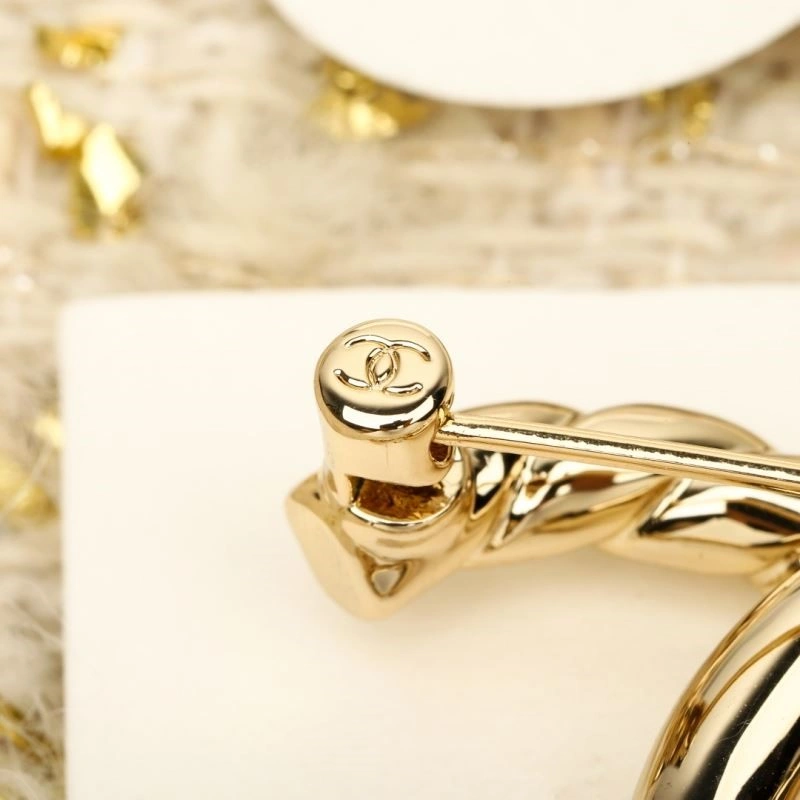 Economical Chanel Brooches