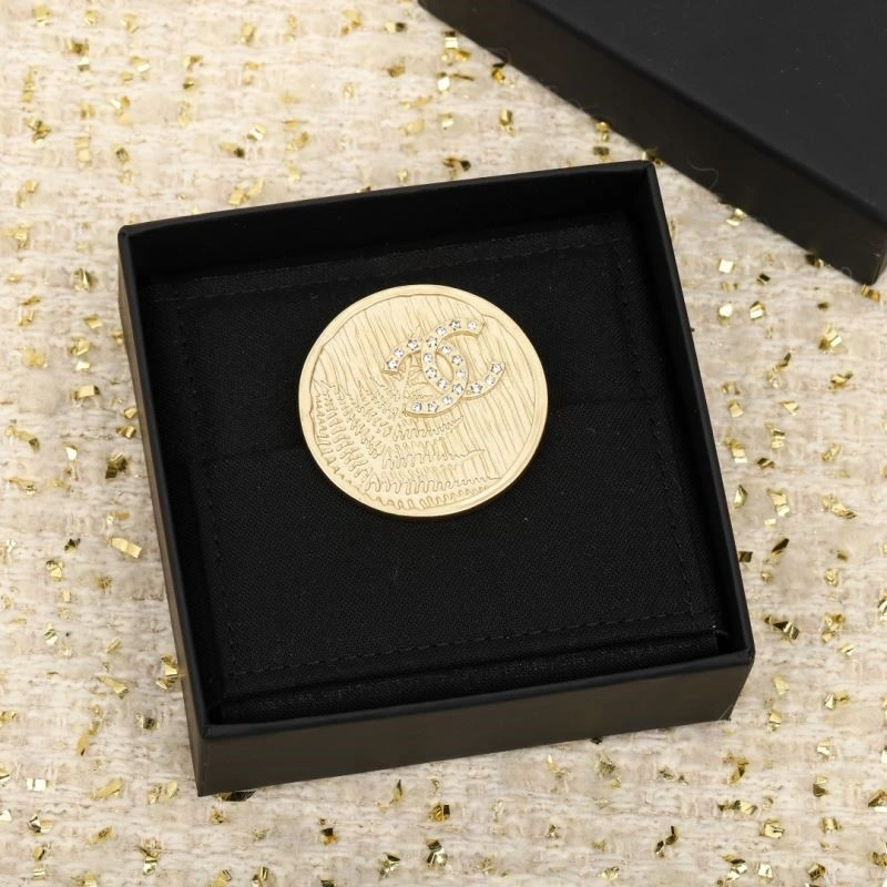 Precise copy Chanel Brooches