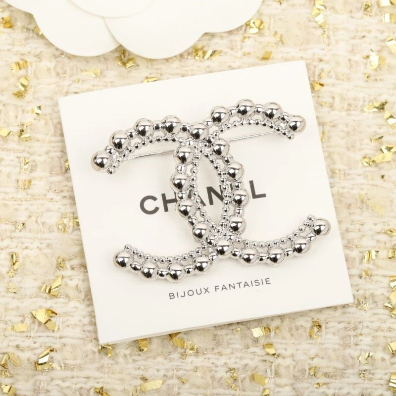 Accurate model Chanel Brooches