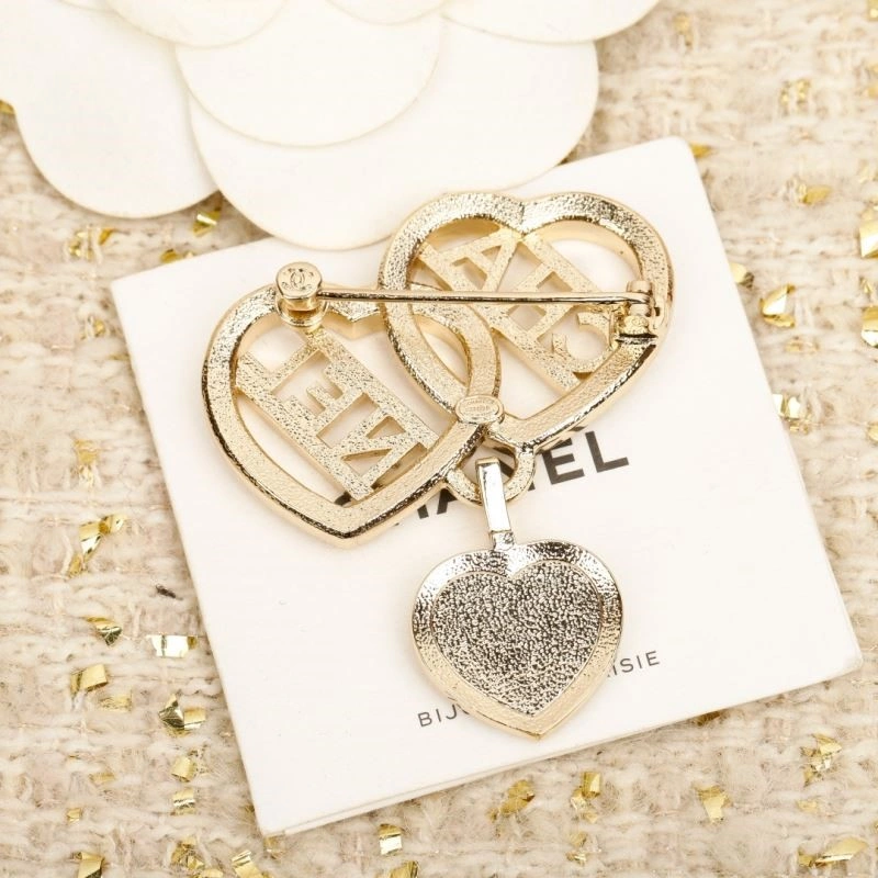 High fidelity Chanel Brooches