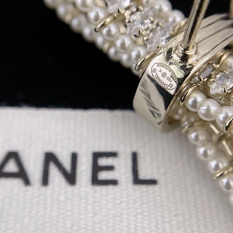 Cut-rate Chanel Brooches