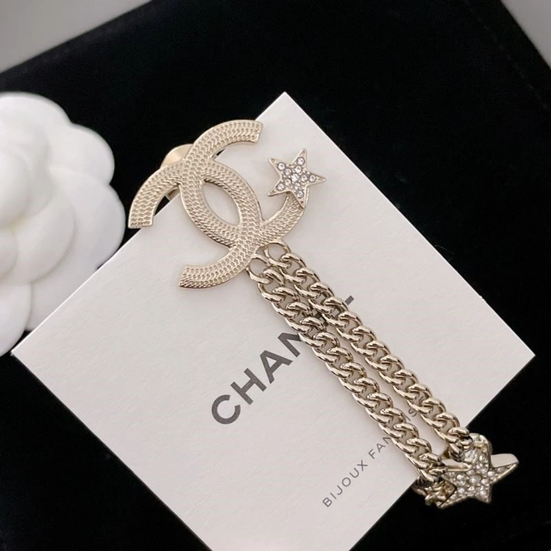 Official Chanel Brooches