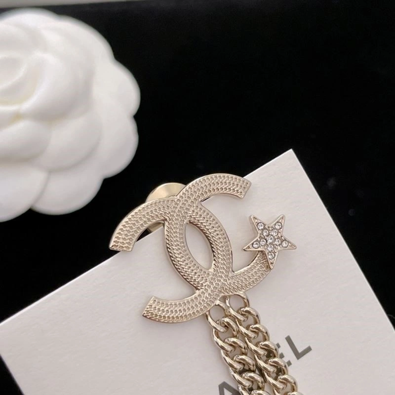 Official Chanel Brooches