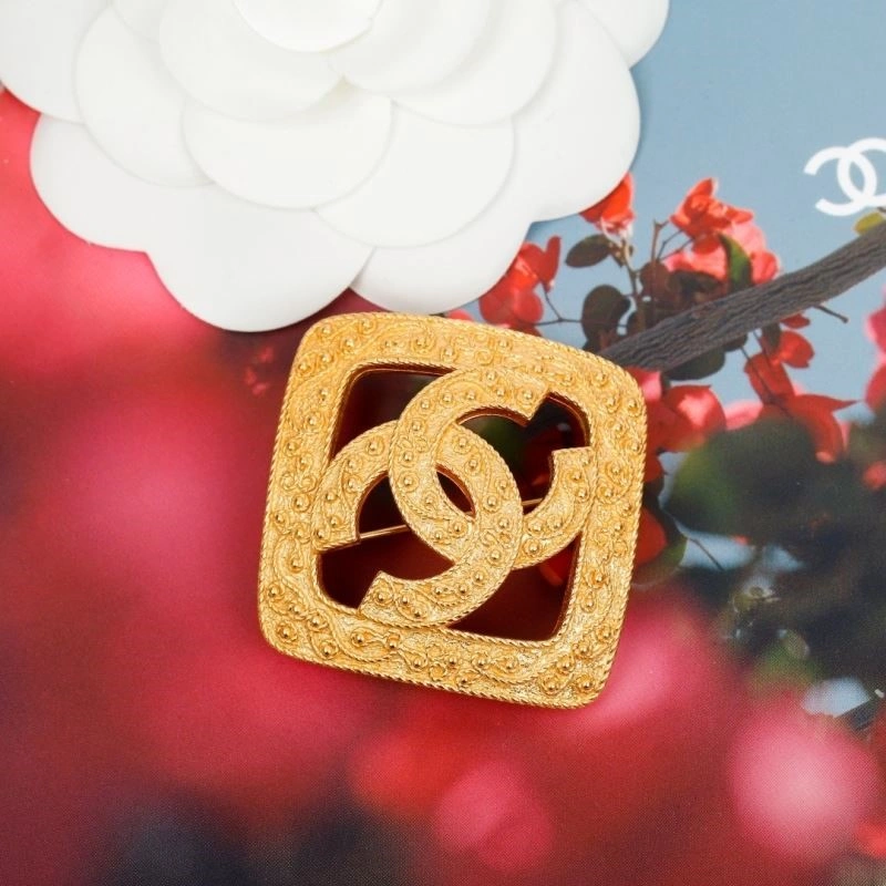 Precise copy Chanel Brooches