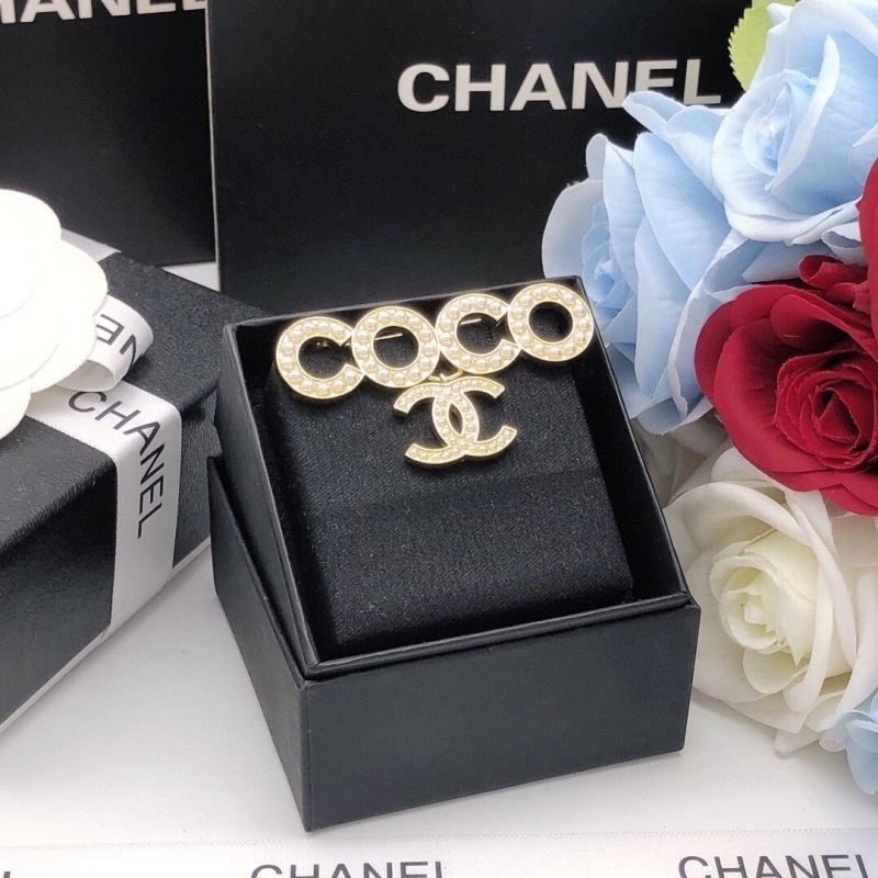 Official Chanel Brooches