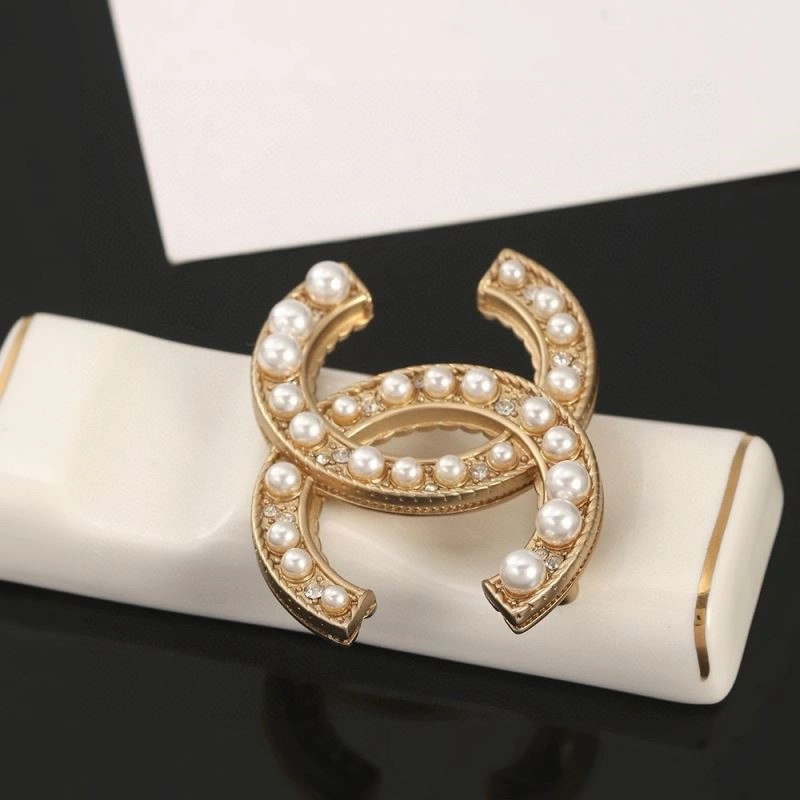 Exact replica Chanel Brooches