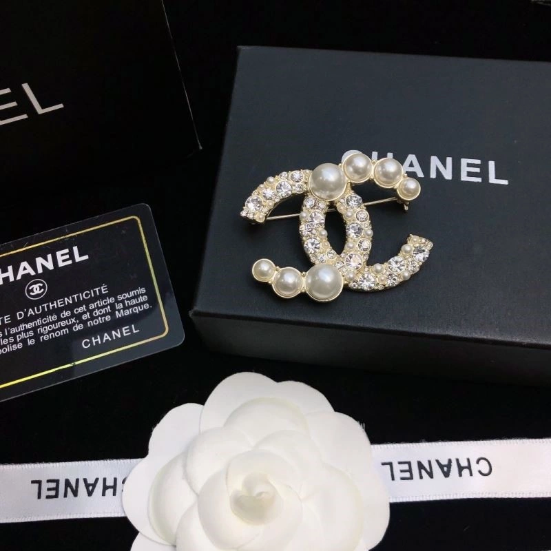 Bargain Chanel Brooches