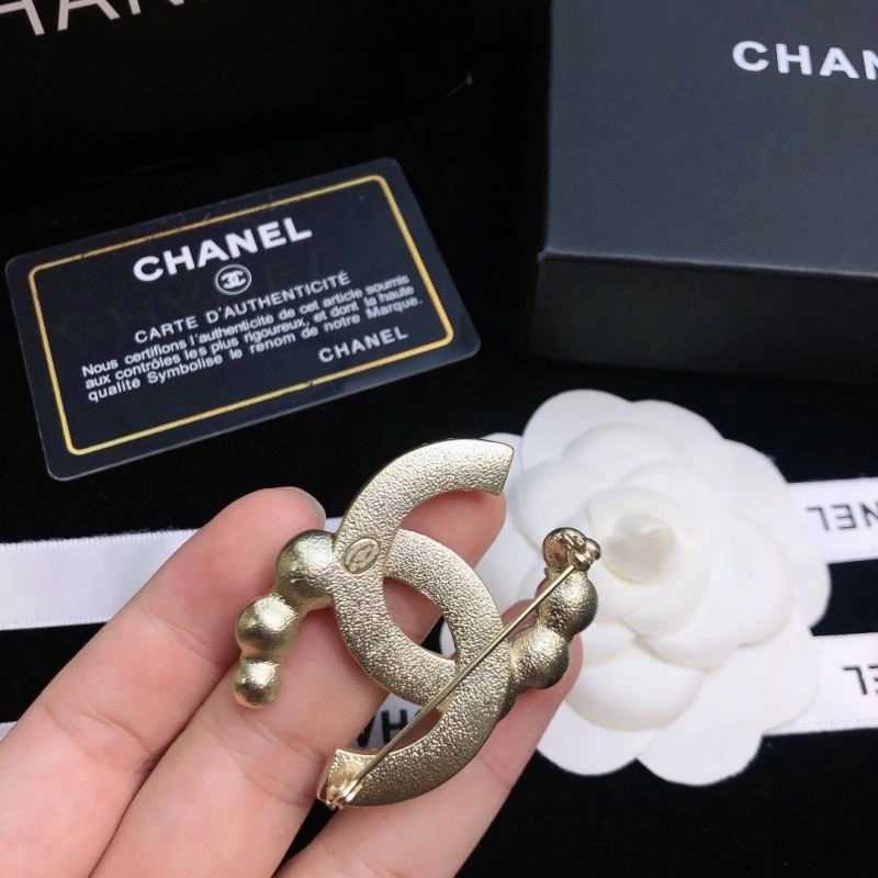 Bargain Chanel Brooches