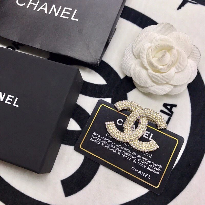 Official Chanel Brooches