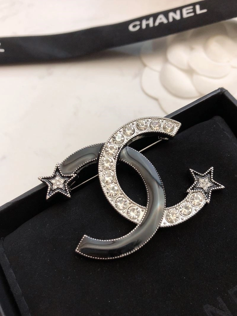 Official Chanel Brooches