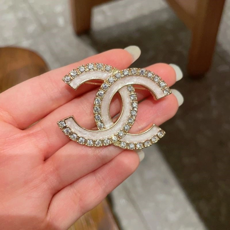 Exact replica Chanel Brooches