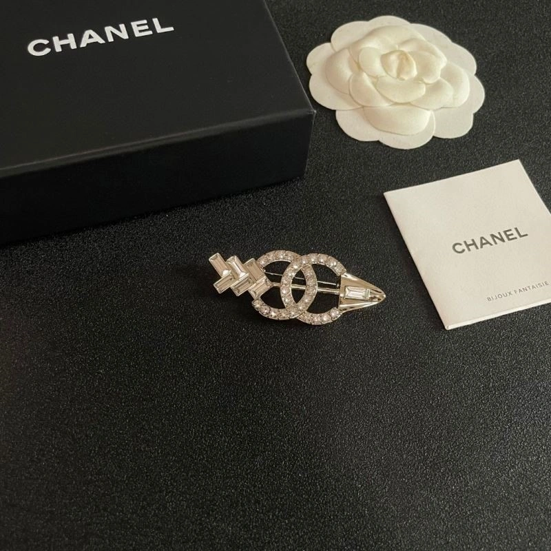 Official Chanel Brooches