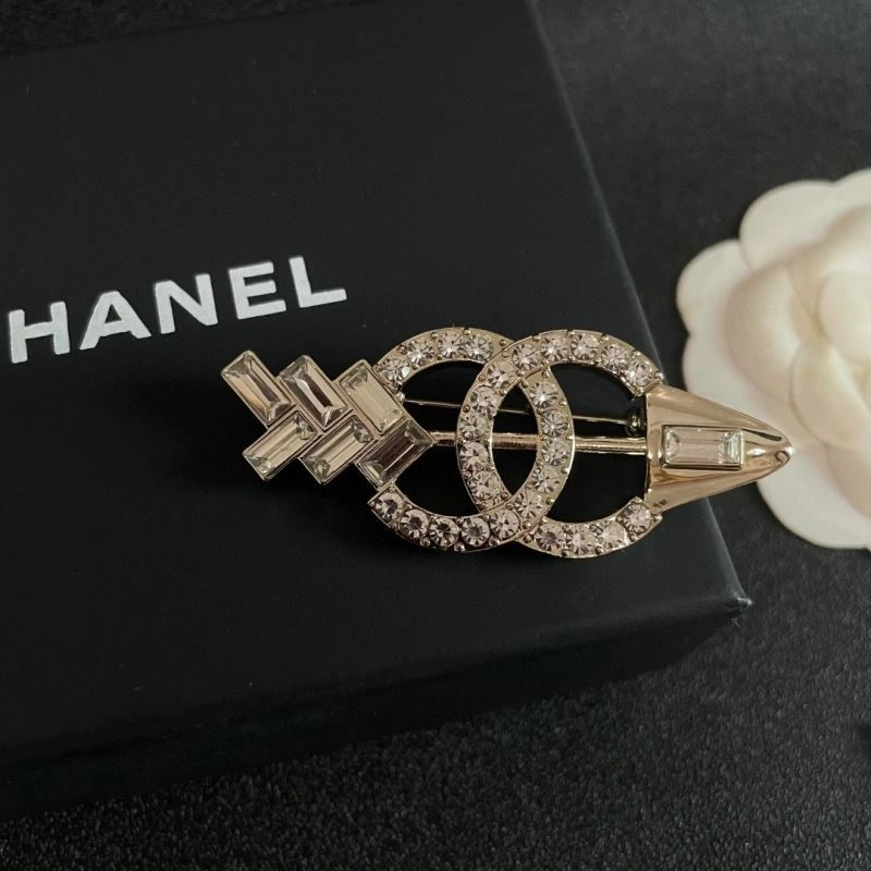 Official Chanel Brooches