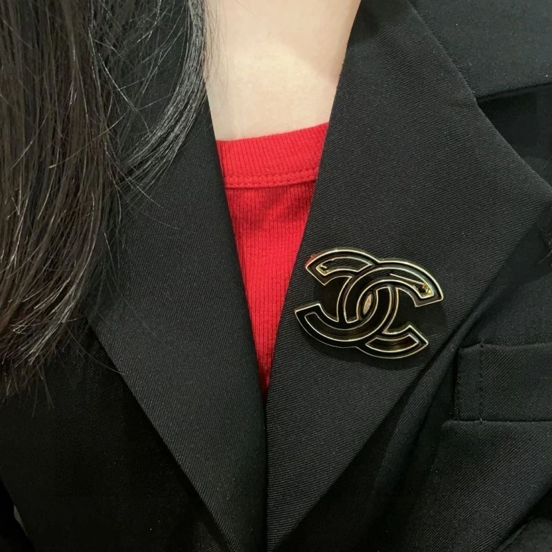 Cut-rate Chanel Brooches