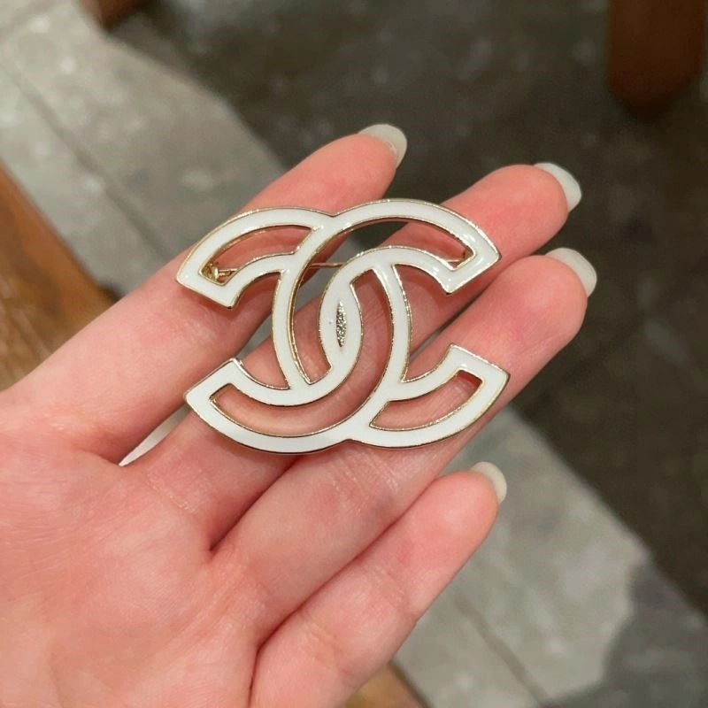 Exact replica Chanel Brooches