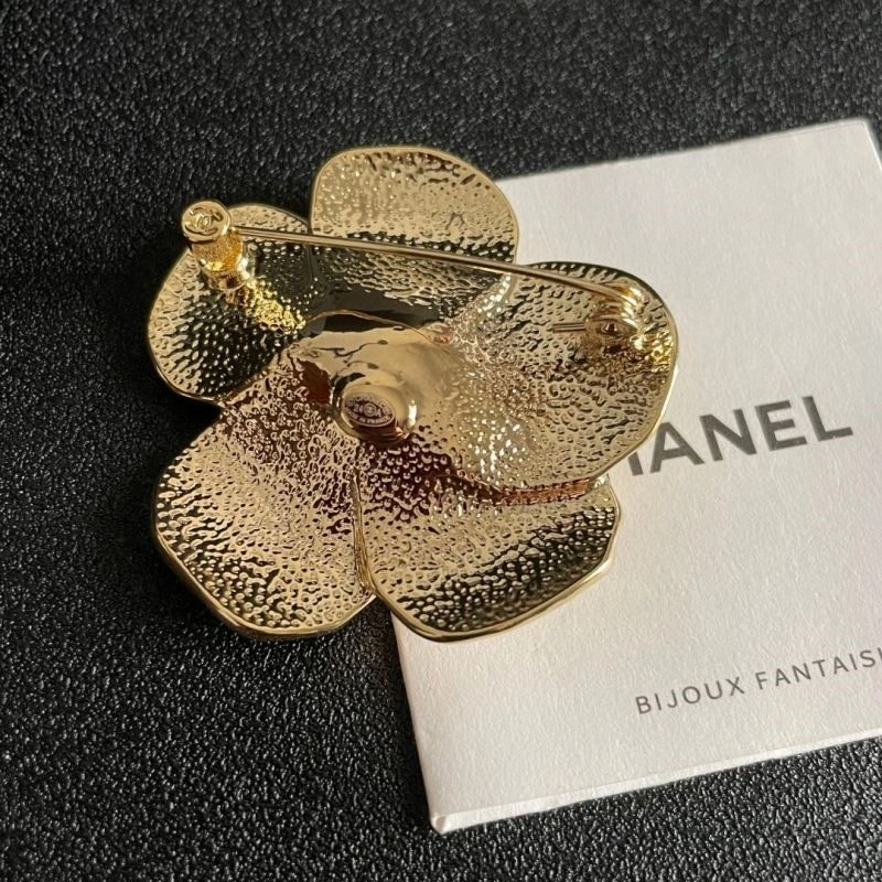 Legit Chanel Brooches