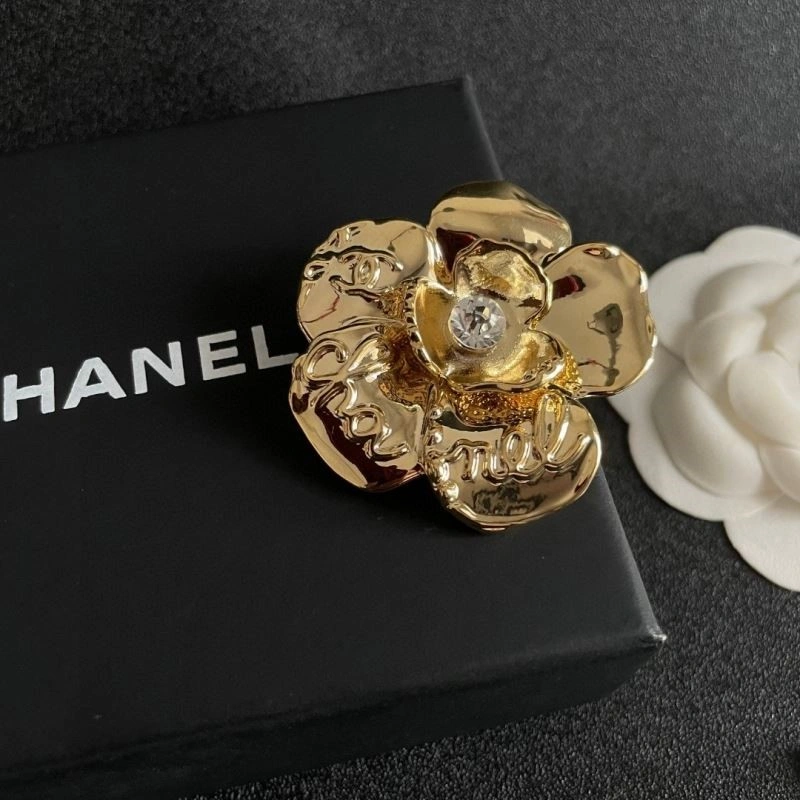 Legit Chanel Brooches