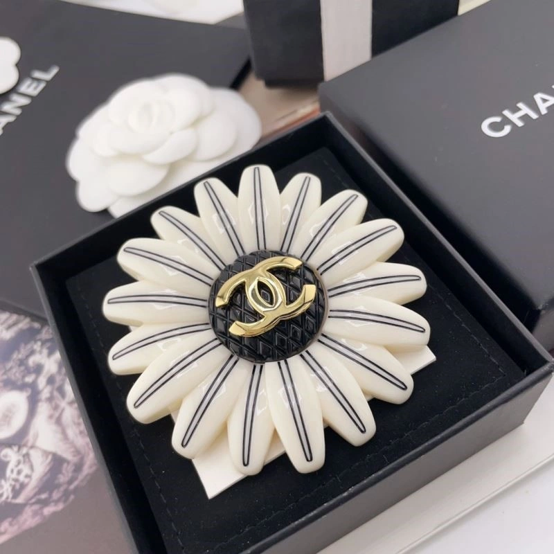 1:1 copy Chanel Brooches