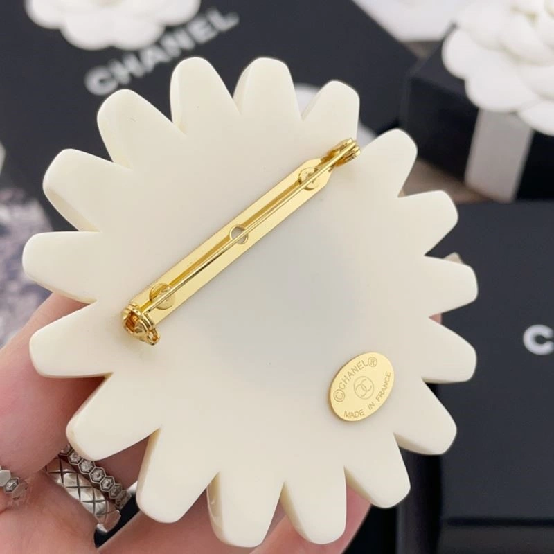 1:1 copy Chanel Brooches